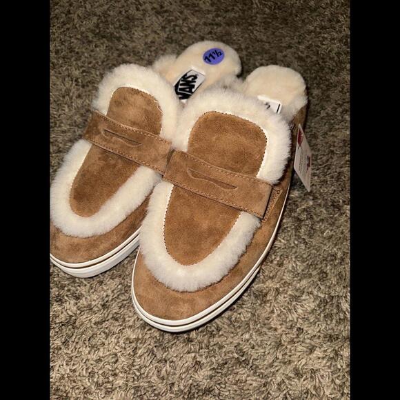 Vans | Shoes | Vans Style 53 Cozy Mule Dx Shearling Chipmunk Slipon ...